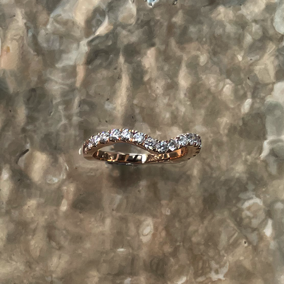 Pavé WAVE Ring – ESSE FINE